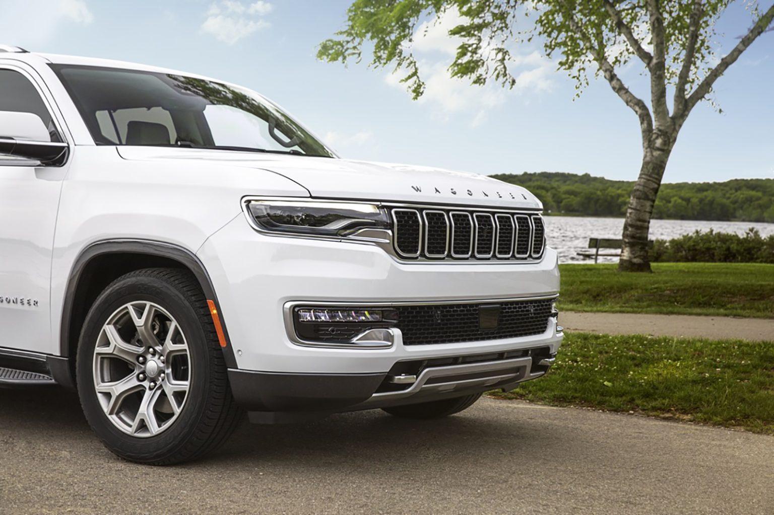 Inside the 2025 Jeep Wagoneer: Redefining SUV Luxury
